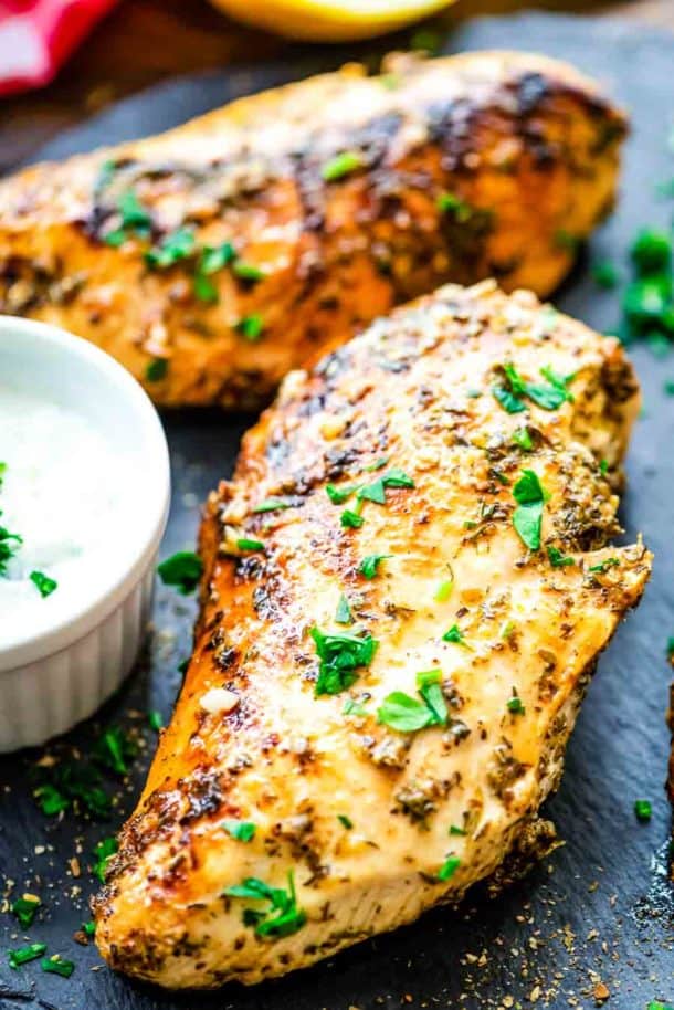 Greek Chicken Marinade (Lemon, Garlic, Oregano!) - Gimme Some Grilling