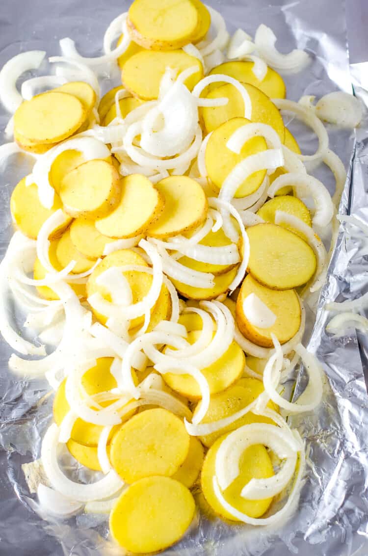 Grilled Foil Packet Potatoes with Onions! - Gimme Some Grilling