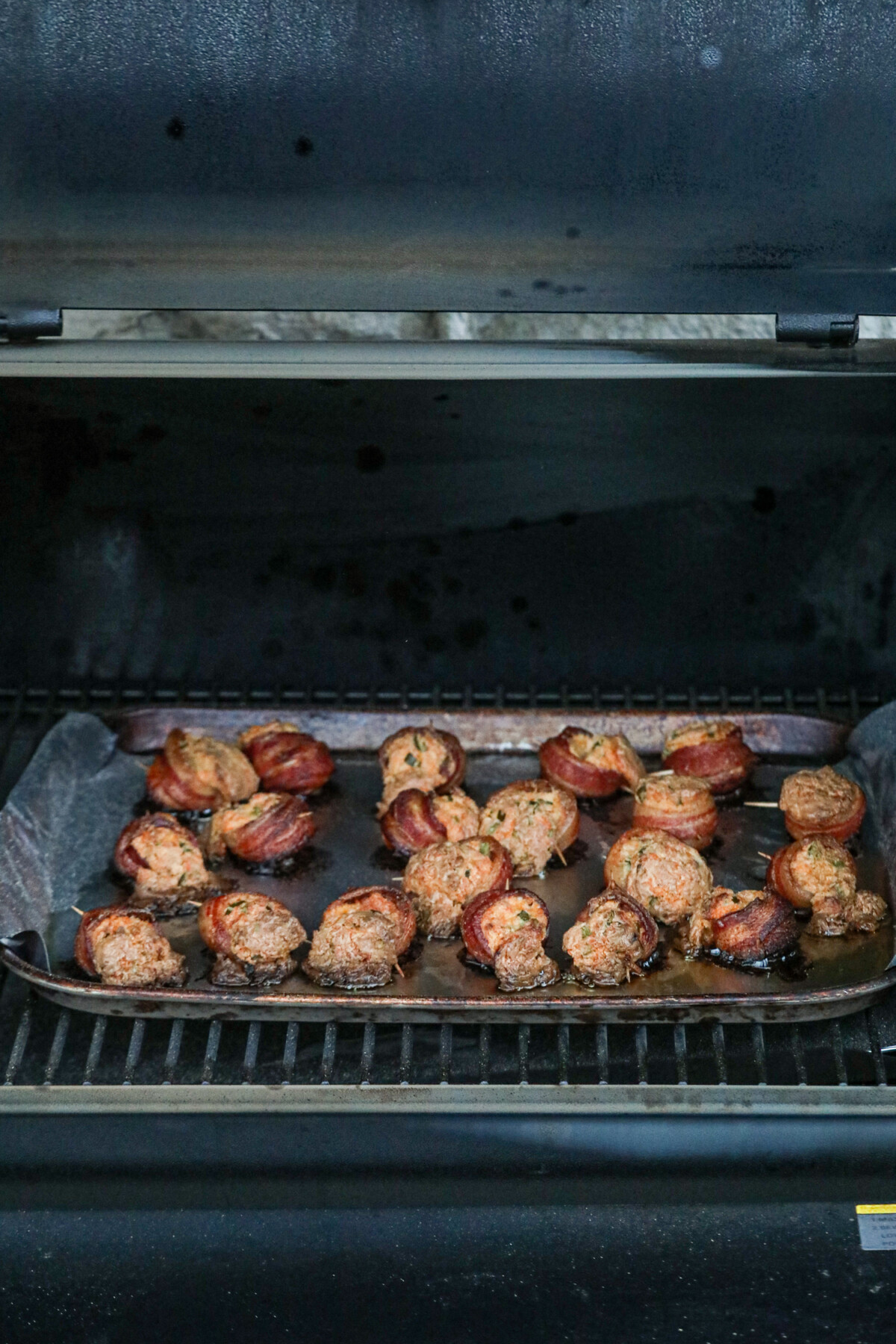 Smoked Pig Shots - Gimme Some Grilling